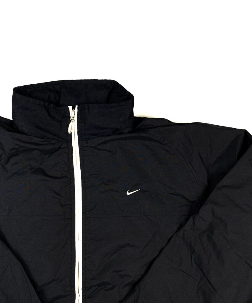 Spiky Vintage – Use and Reuse